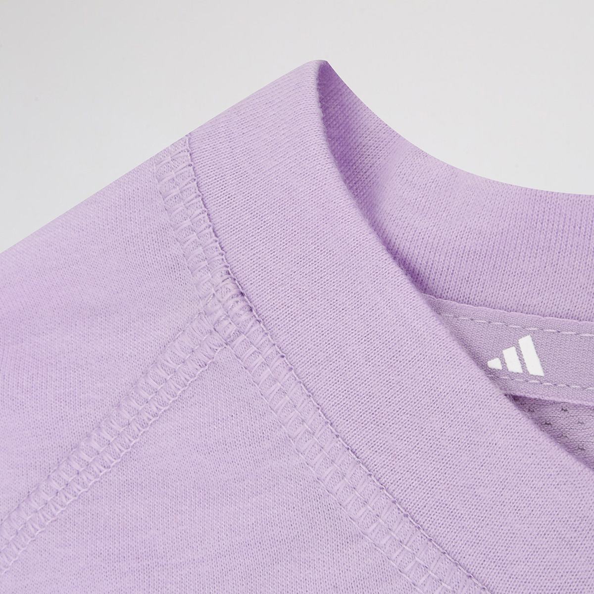 Remera adidas Train Essentials Mujer | Dexter