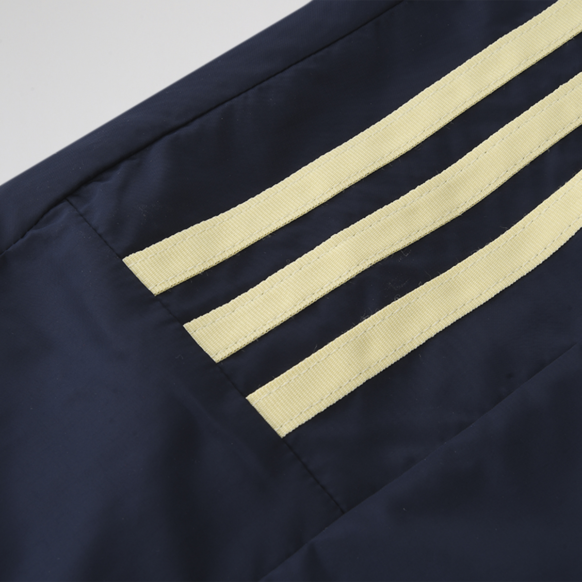 Pantalón adidas House Of Tiro Hombre | Dexter